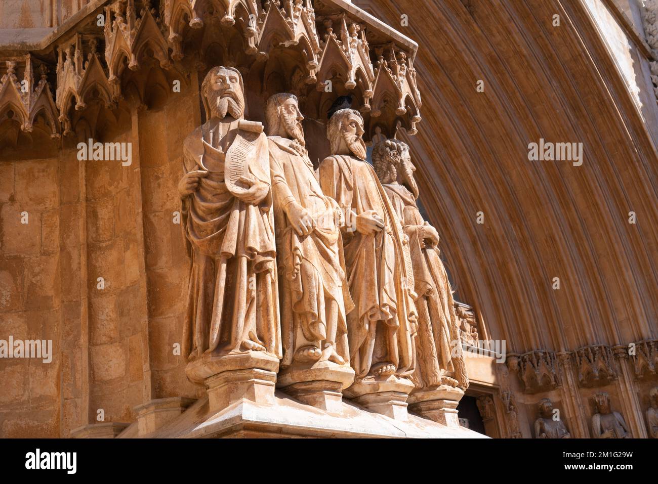 Statues on ornate wall of beautiful Tarragona Cathedral Catedral ...