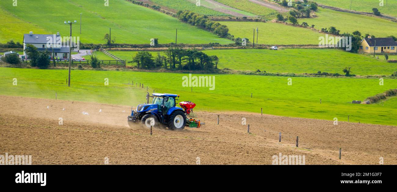 Farm ireland tillage hi-res stock photography and images - Alamy