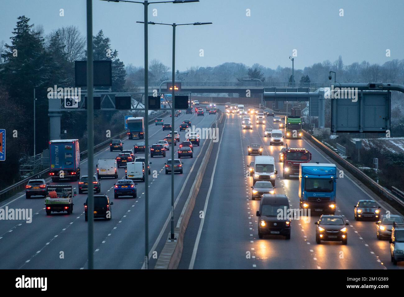 Taplow, Buckinghamshire, UK. 12th December, 2022. The M4 Smart Motorway ...