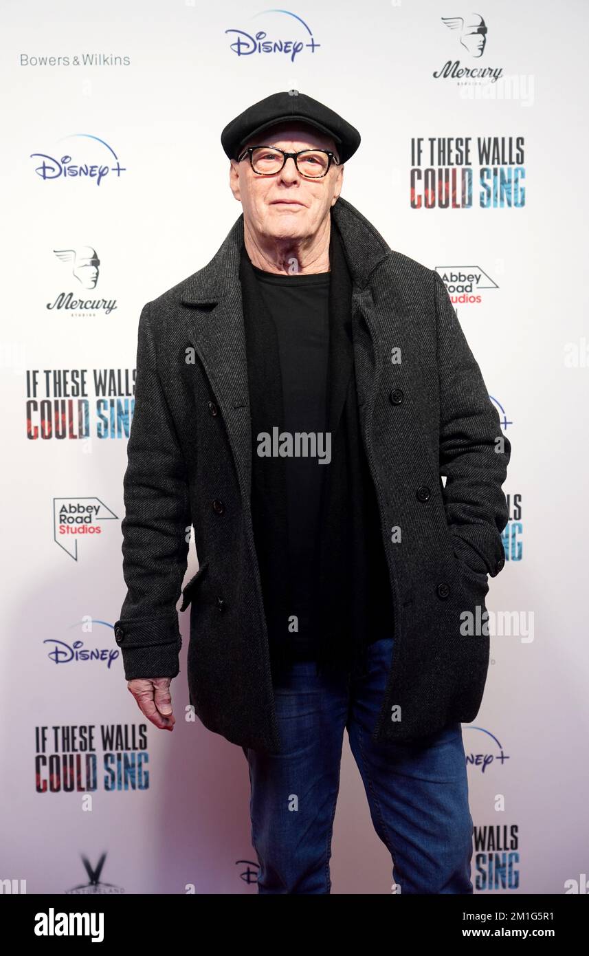 Bobby elliott hi-res stock photography and images - Alamy