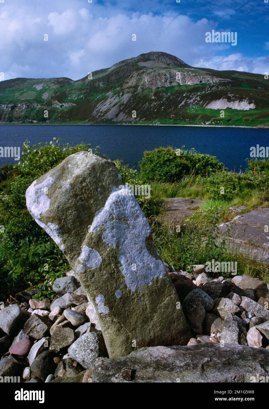Kingscross Point Viking cremated ship burial & fort, Isle of Arran ...