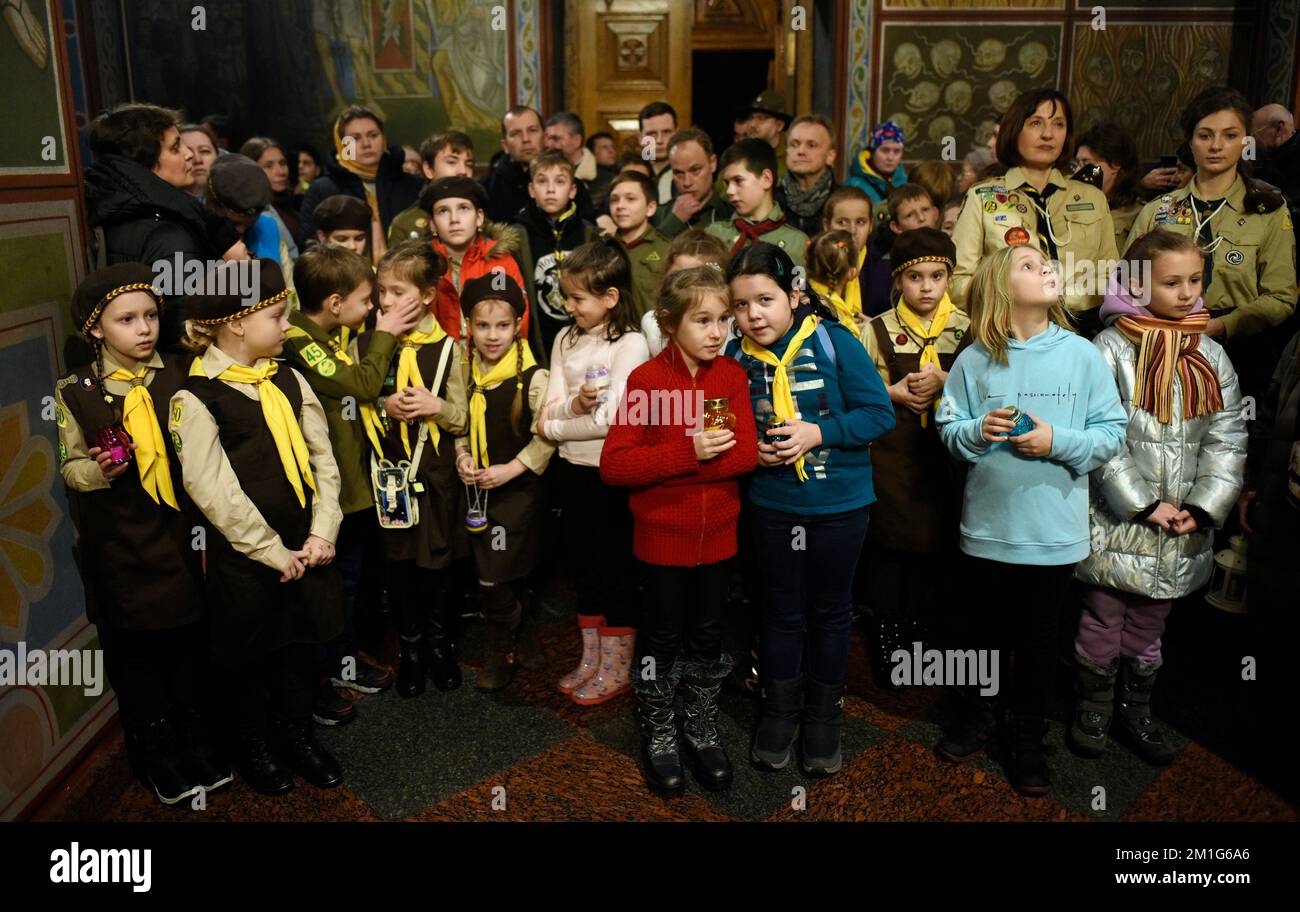 Bethlehem peace light ceremony hi-res stock photography and images - Alamy