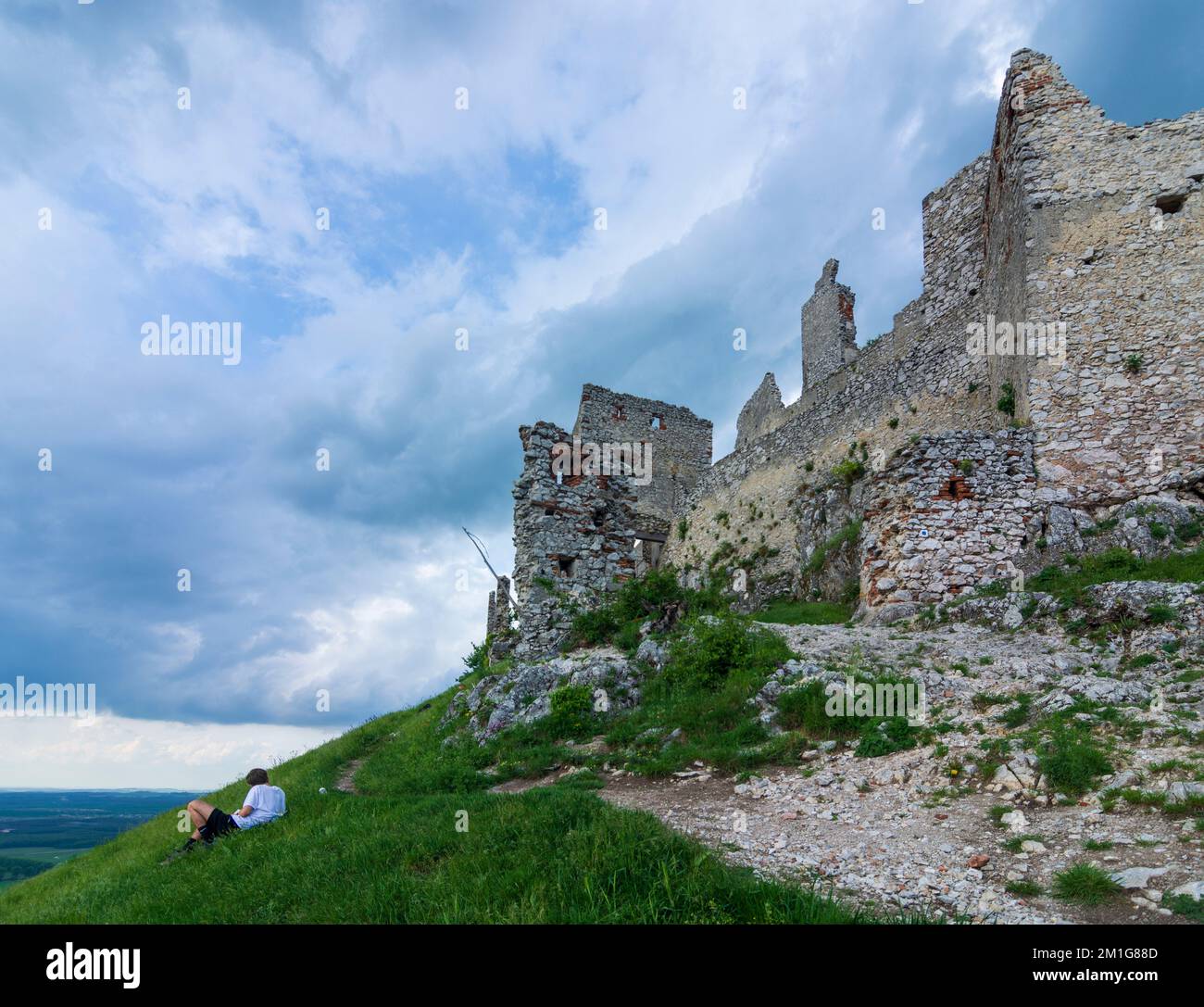 Plavecke Podhradie (Blasenstein, Plasenstein): Plavecky Castle (Burg ...