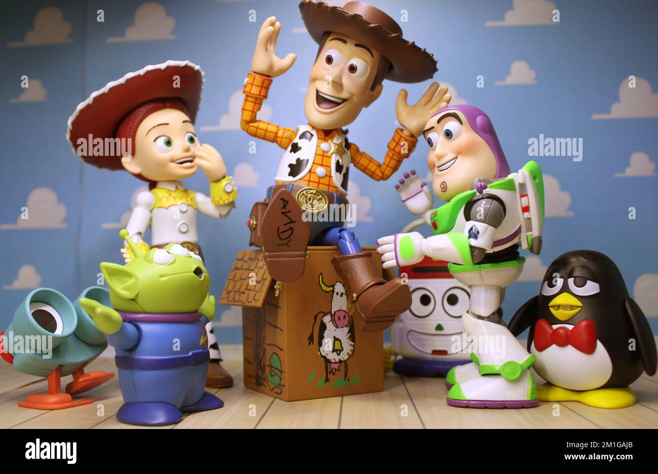 Happy cartoon characters of Toy Story film Stock Photo - Alamy