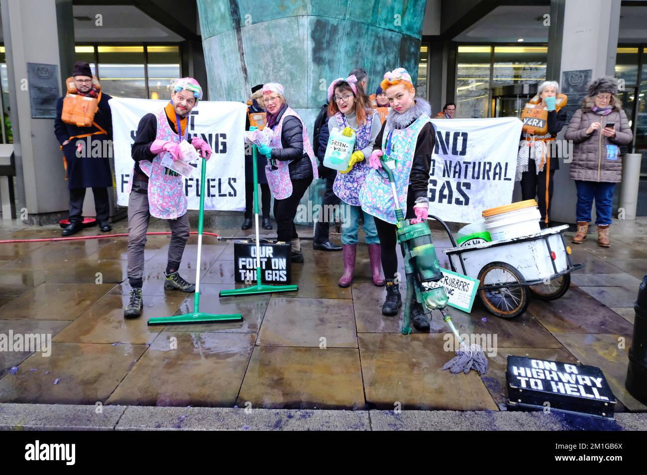 London, UK. 12th December, 2022. Ocean Rebellion activists stage a ...