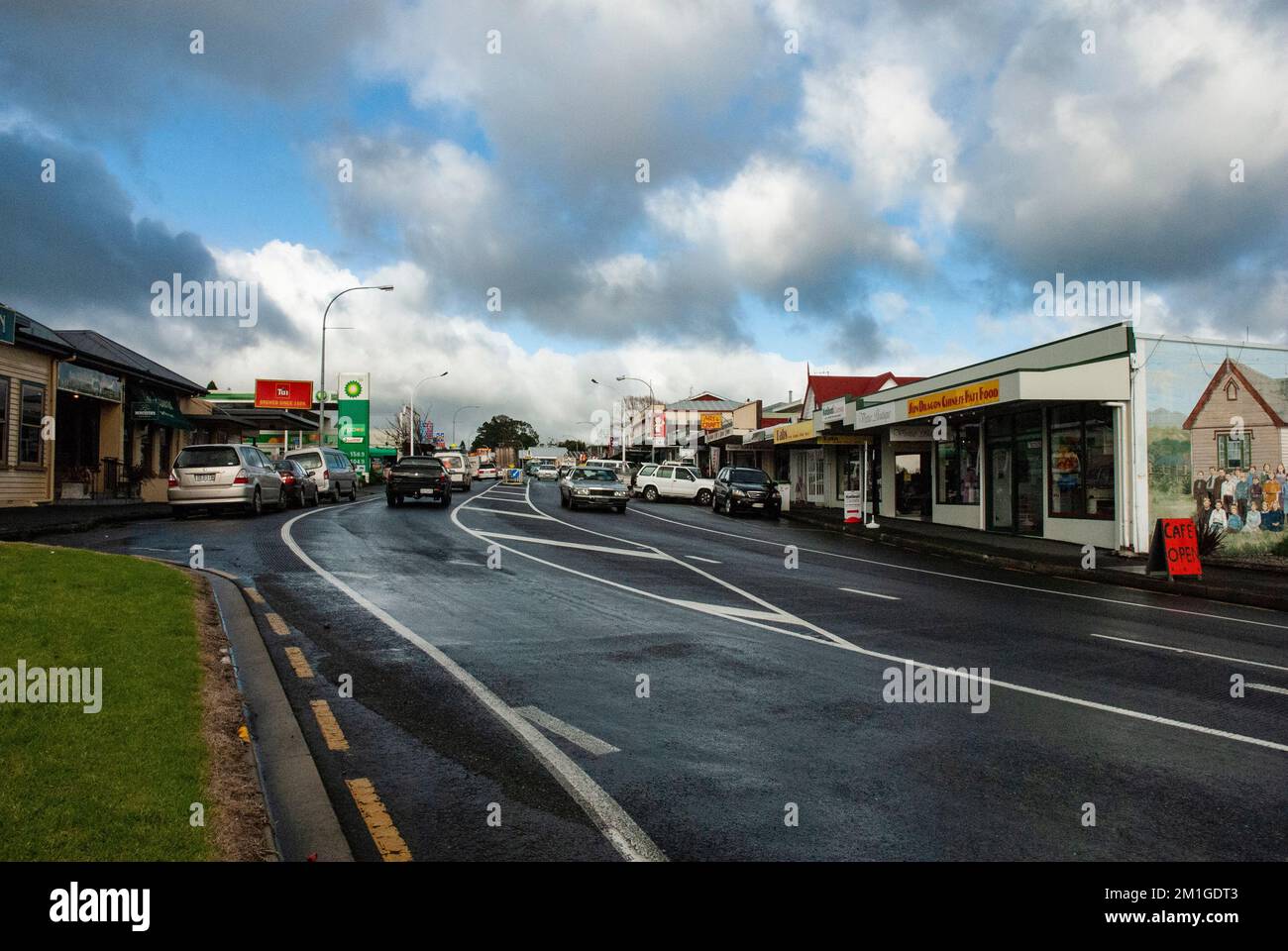 Downtown Katikati, Bay of Plenty, North Island, New Zealand Stock Photo ...