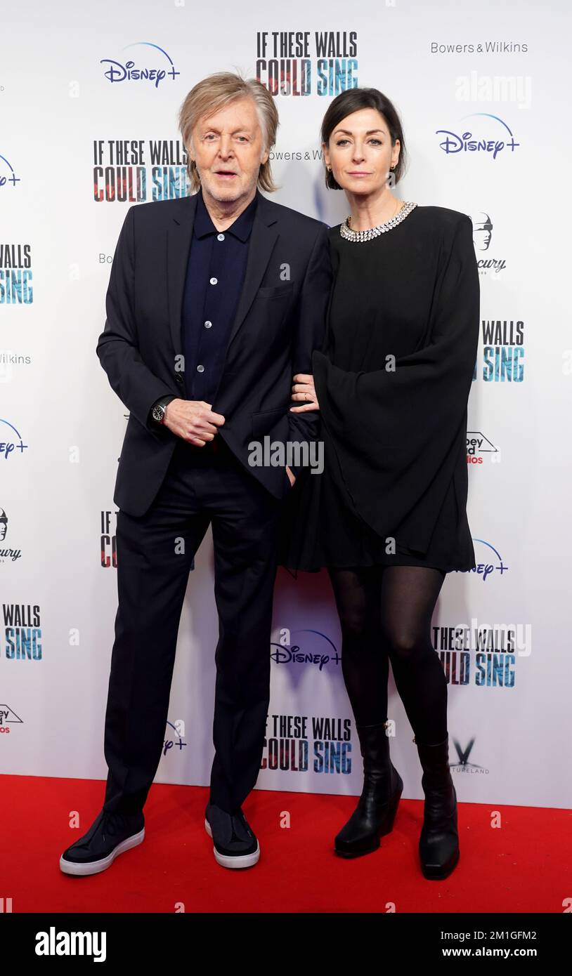 Sir Paul McCartney and Mary McCartney attending the UK premiere of ...
