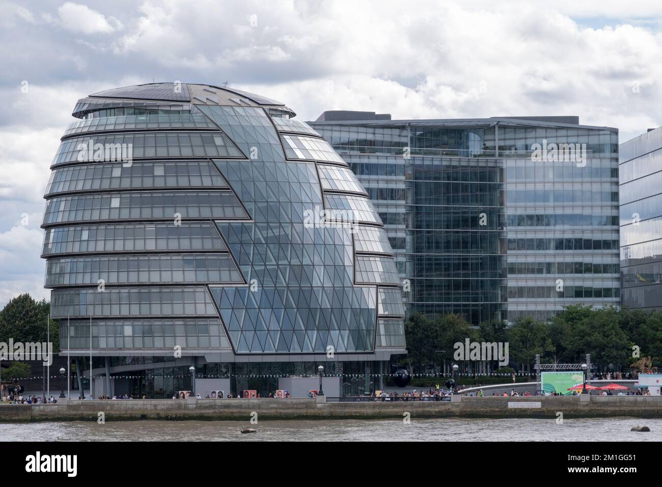 London City Hall as seen from across the river Thames Stock Photo - Alamy