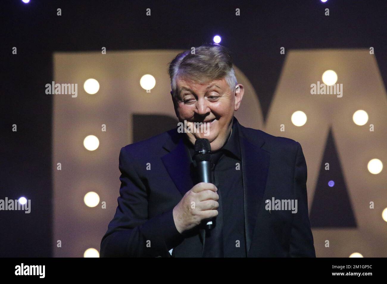 Scottish artist and tv presenter hi-res stock photography and images ...