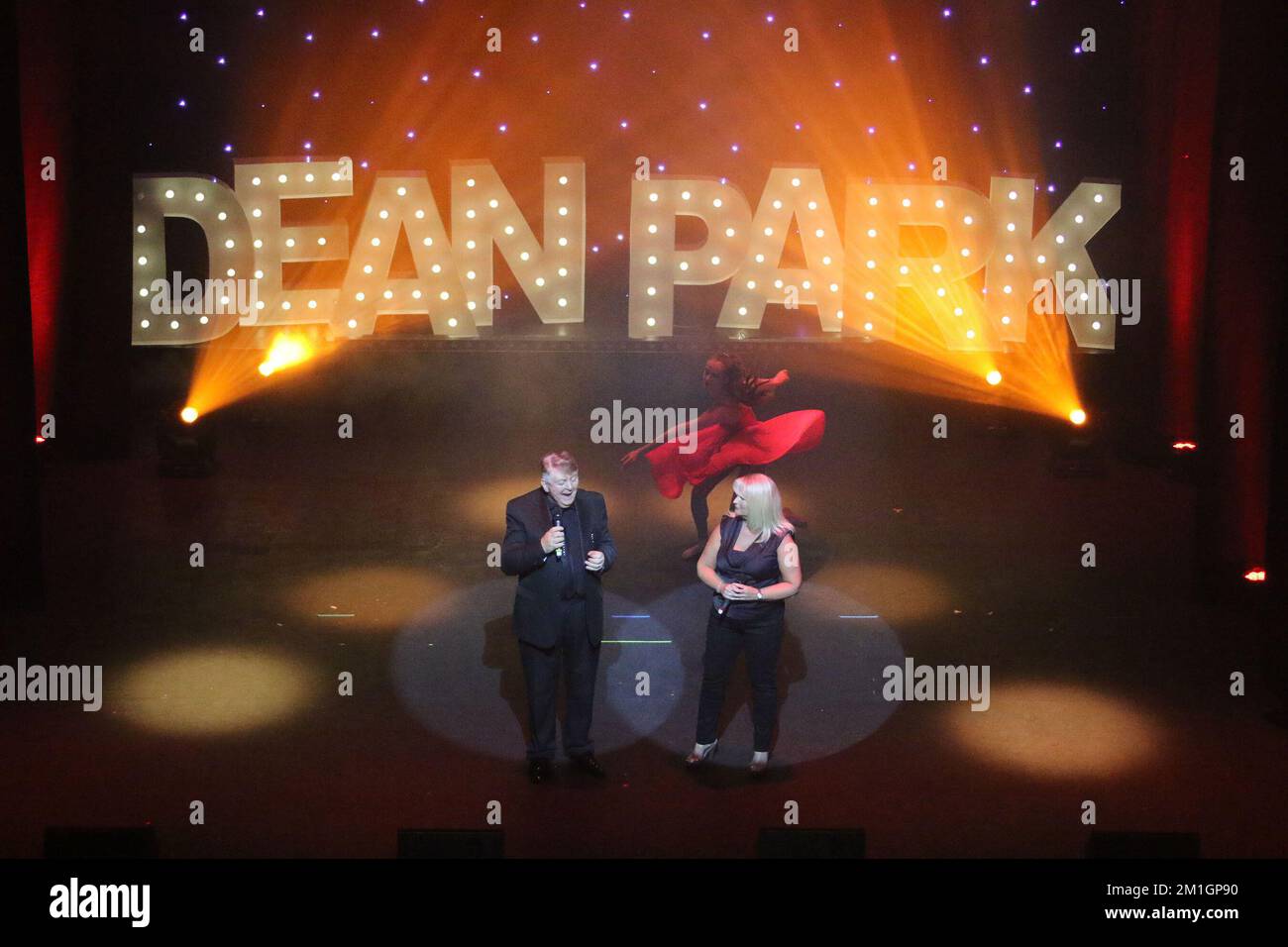 Scottish artist and tv presenter hi-res stock photography and images ...