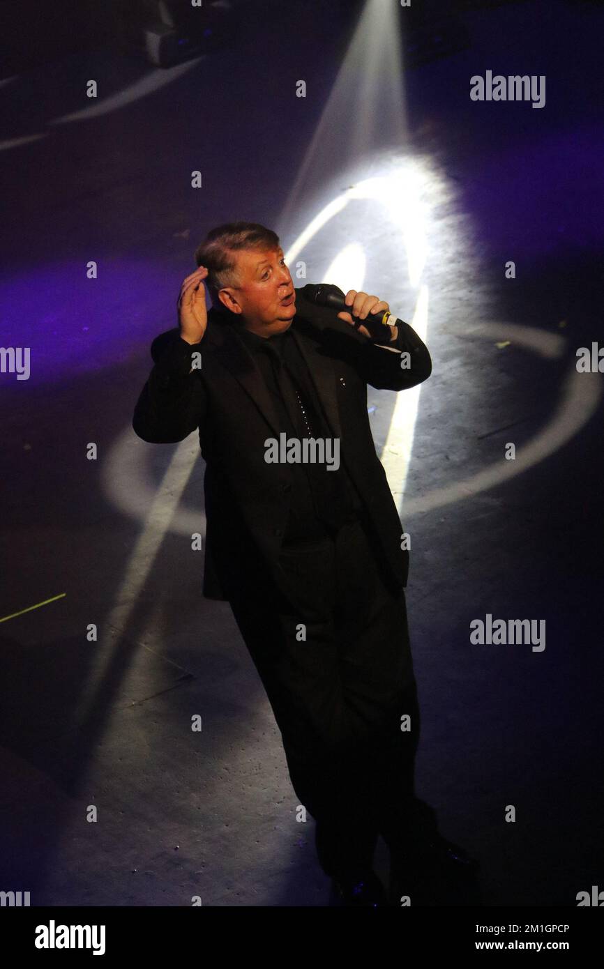 Scottish Comedian Dean Park & his wife Karen Logan entertaining at the ...
