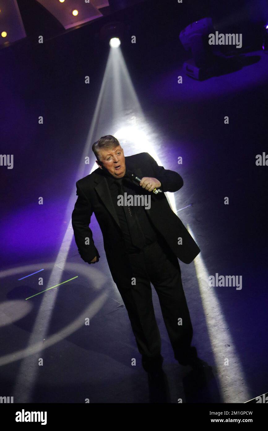 Scottish Comedian Dean Park & his wife Karen Logan entertaining at the ...