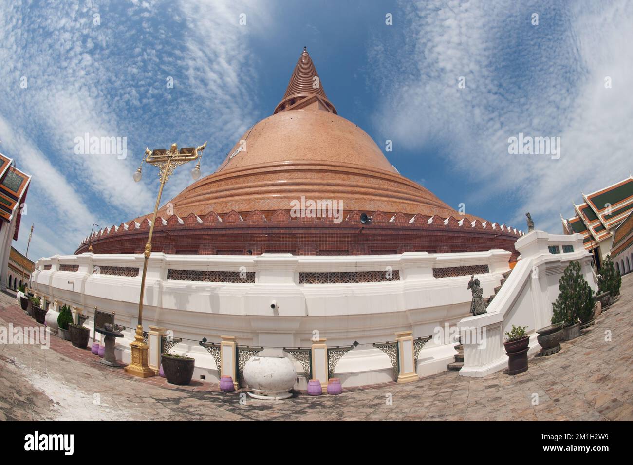 Phra Pathom Chedi, the largest and most important in Thailand. The ...