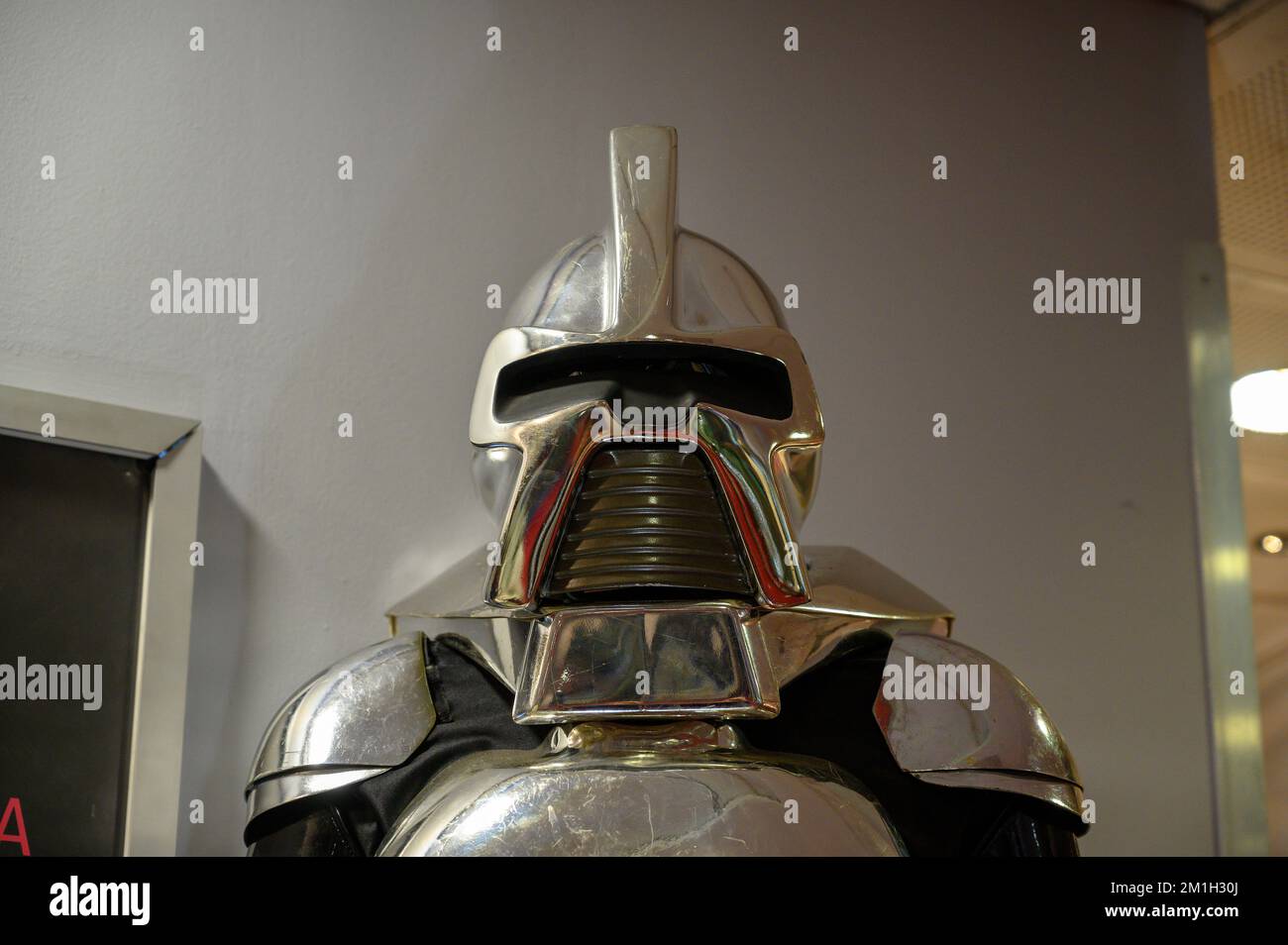 Zylonen Spielzeug Blut Abdeckung