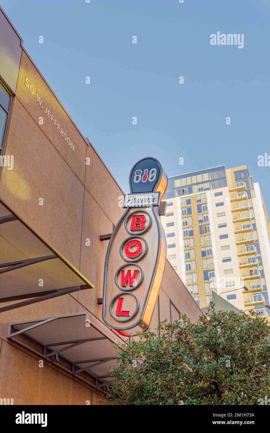 810 billiards and bowling hi-res stock photography and images - Alamy