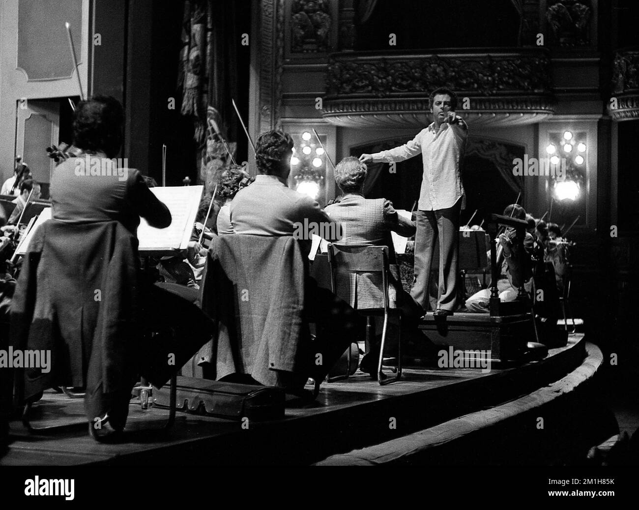 Daniel Barenboim, Argentine orchestra conductor, rehearses with the ...