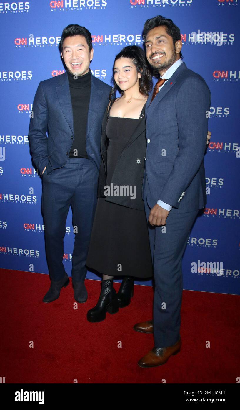 W YORK, NY - DECEMBER 11: Simu Liu, Iman Vellani and Tenoch Huerta at ...