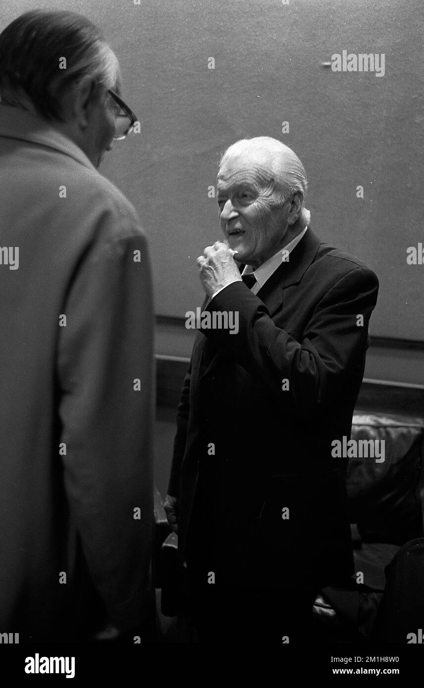 Italian orchestra hi-res stock photography and images - Alamy