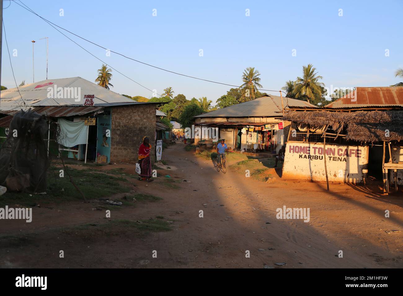 Houses of residents hi-res stock photography and images - Alamy