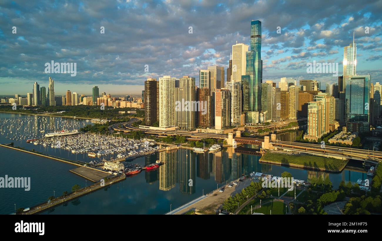 Beautiful morning light over Chicago skyline at Navy Pier Stock Photo ...