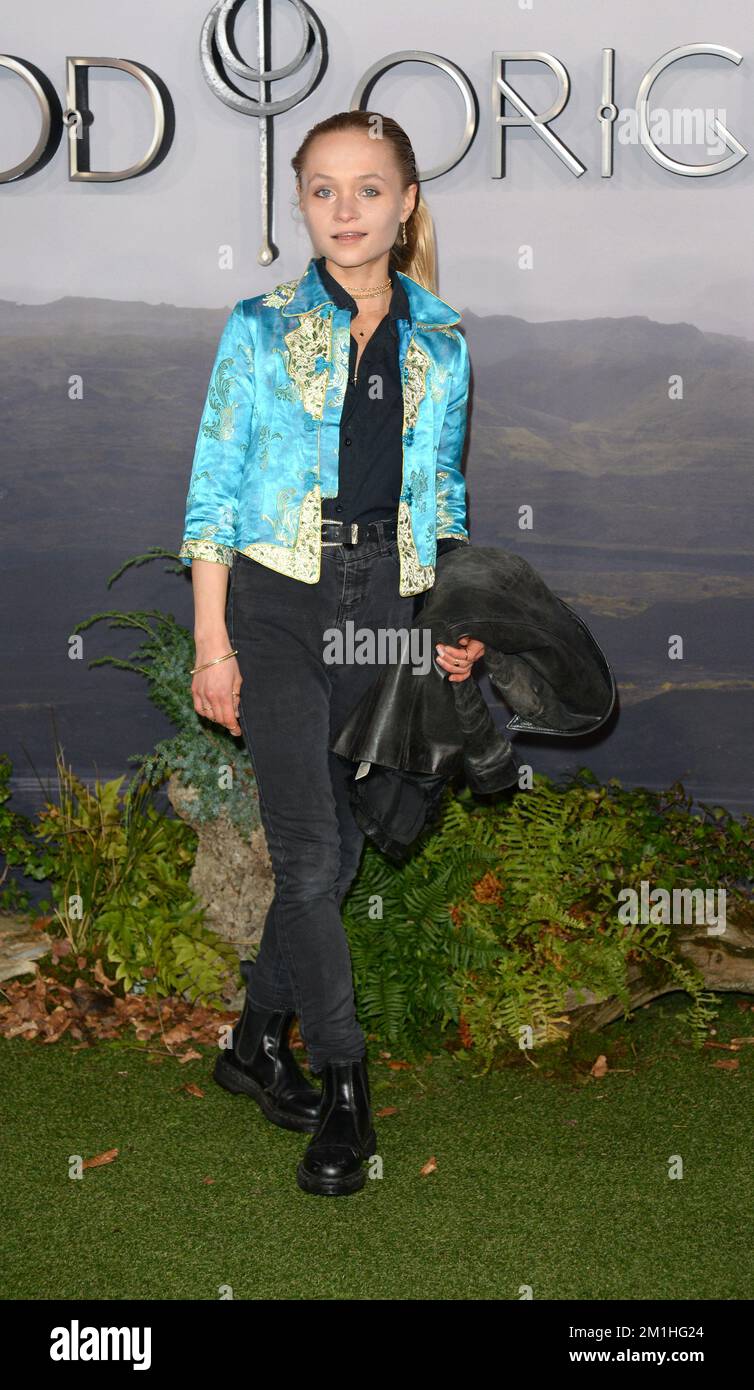 Photo Must Be Credited ©Alpha Press 078237 12/12/2022 Ella Schrey Yeats ...