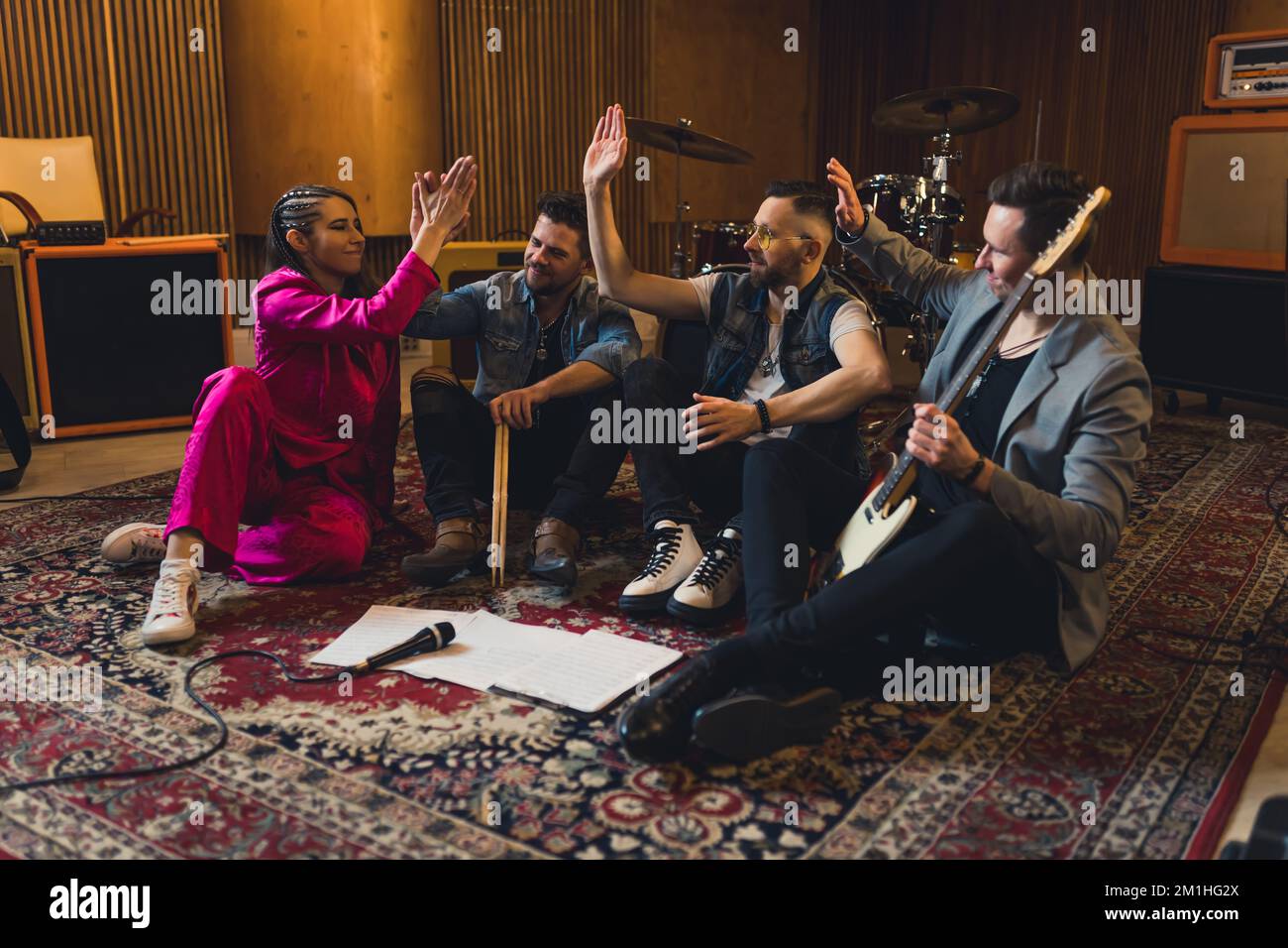 Professional band hi-res stock photography and images - Alamy