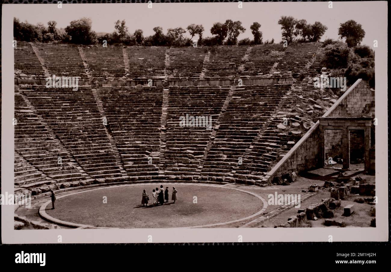 Θεατρον Επιδαυρου - Theatre of Epidaurus - Theatre d'Epidaure ...
