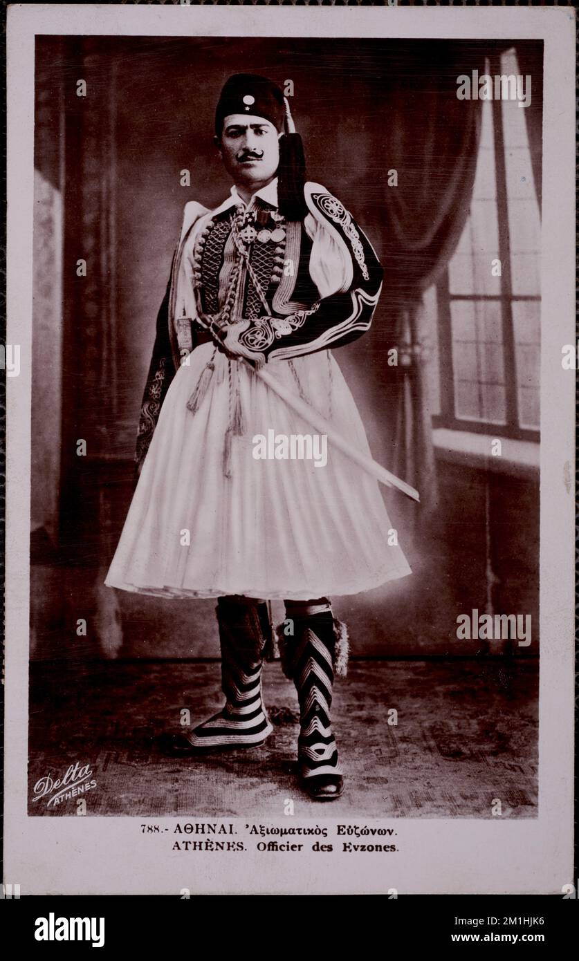 Αθηναι. Άξιωματικὸς Ευζώνων - Athènes. Officer des Evzones - Athen ...