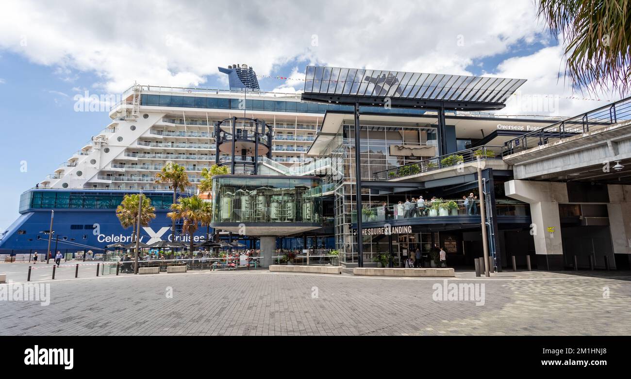 Sydney Cruise Terminal with Celebrity Cruise ship docked in Sydney ...