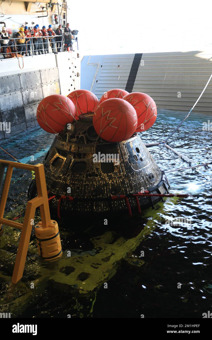 Nasa water recovery system hi-res stock photography and images - Alamy