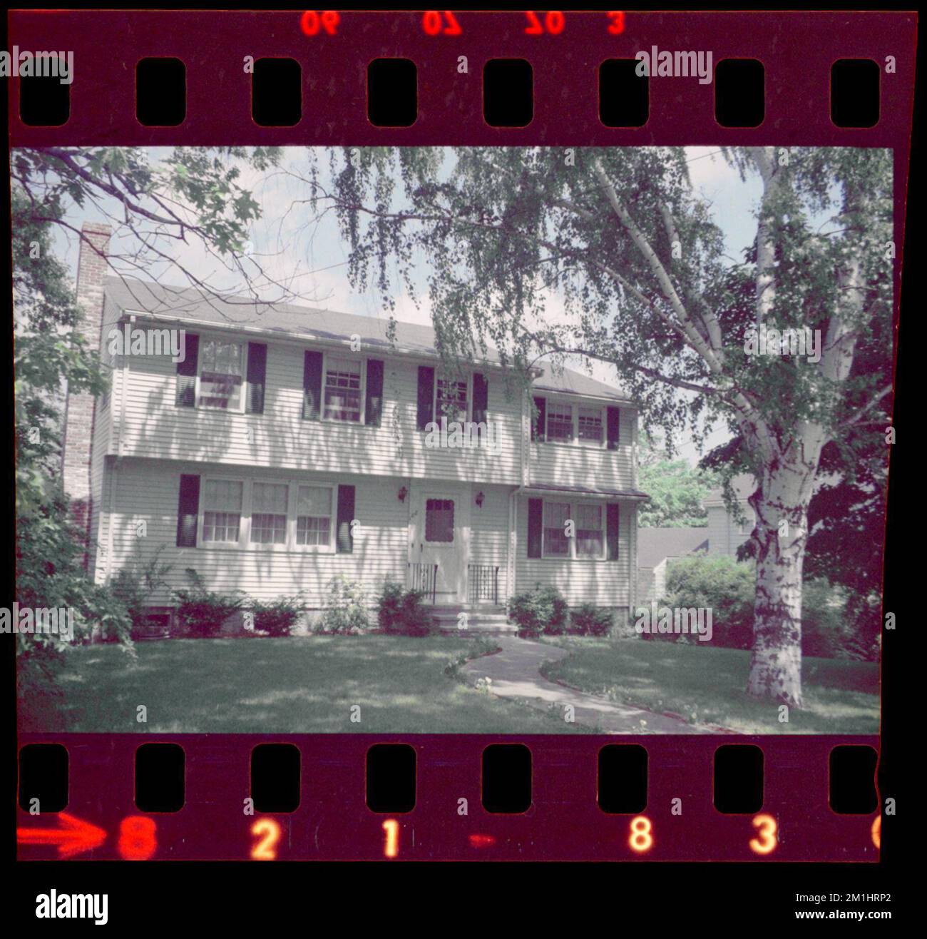 100 high street houses hi-res stock photography and images - Alamy