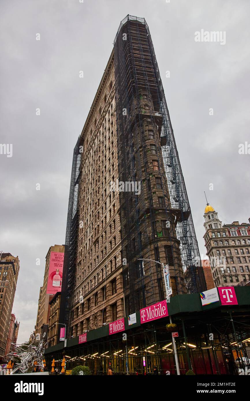 Flatiron Building New York City under construction cloudy day Stock ...