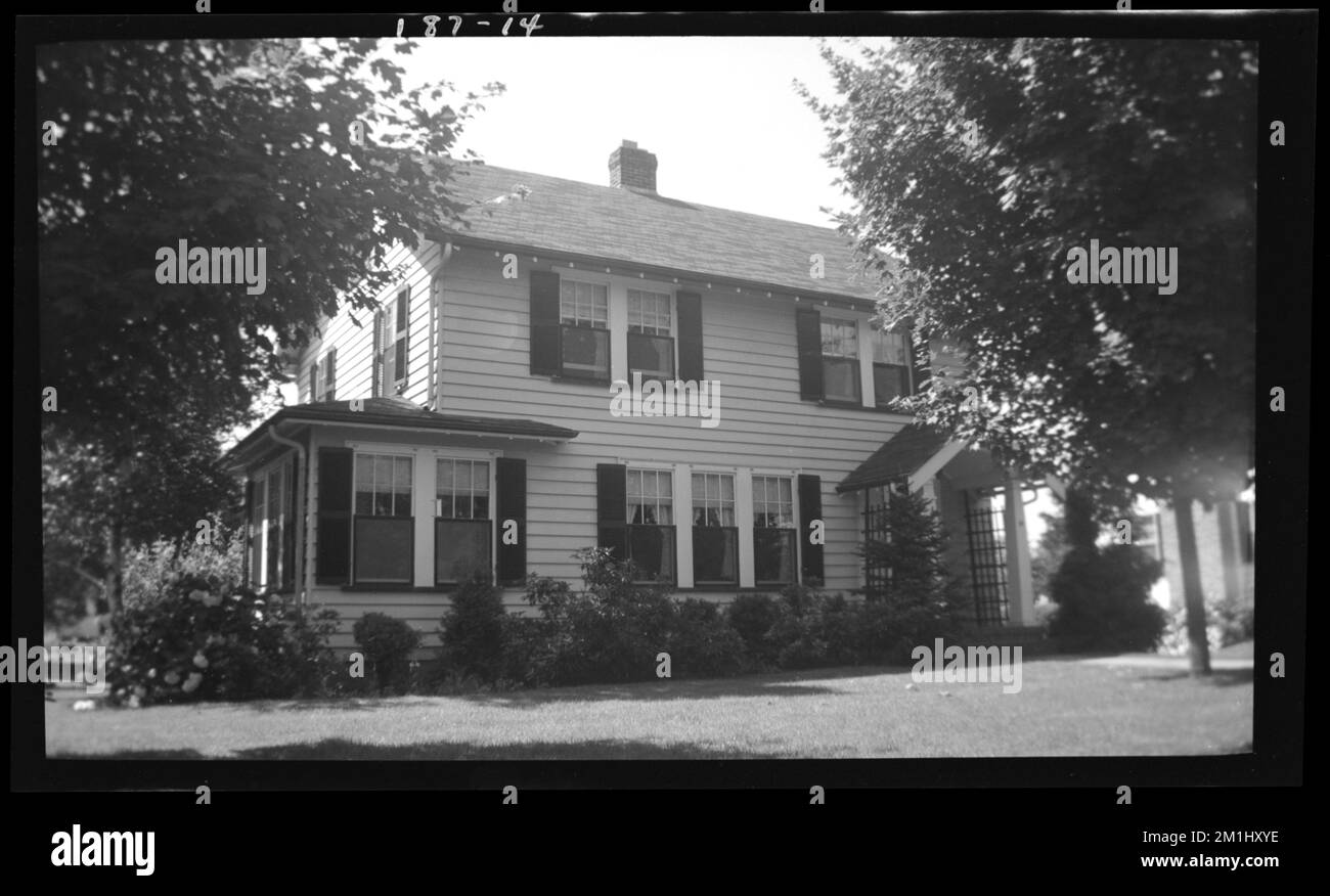 14 La Salle Rd , Houses. Needham Building Collection Stock Photo - Alamy