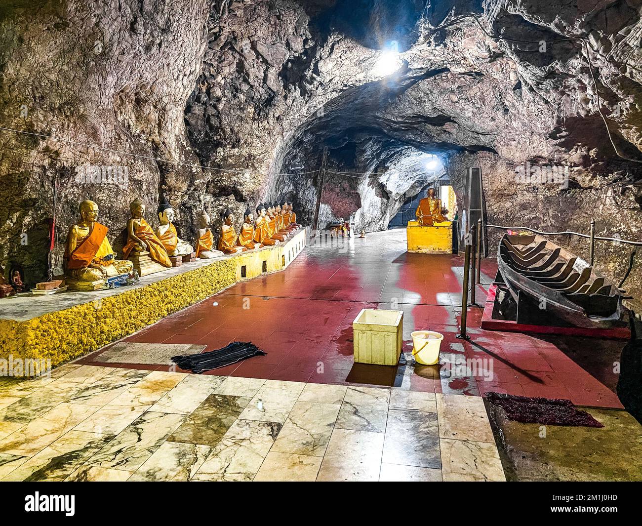 Wat khao aor hi-res stock photography and images - Alamy
