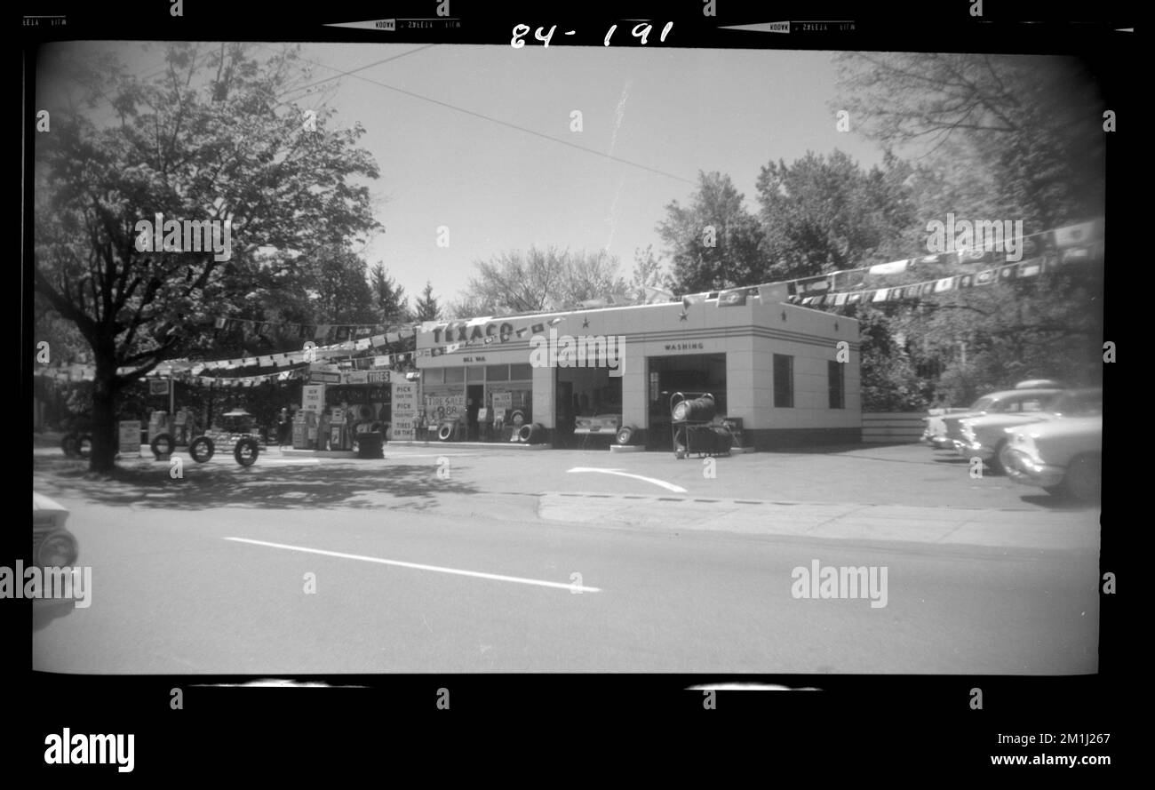 Automobile auto motoring Black and White Stock Photos & Images - Alamy