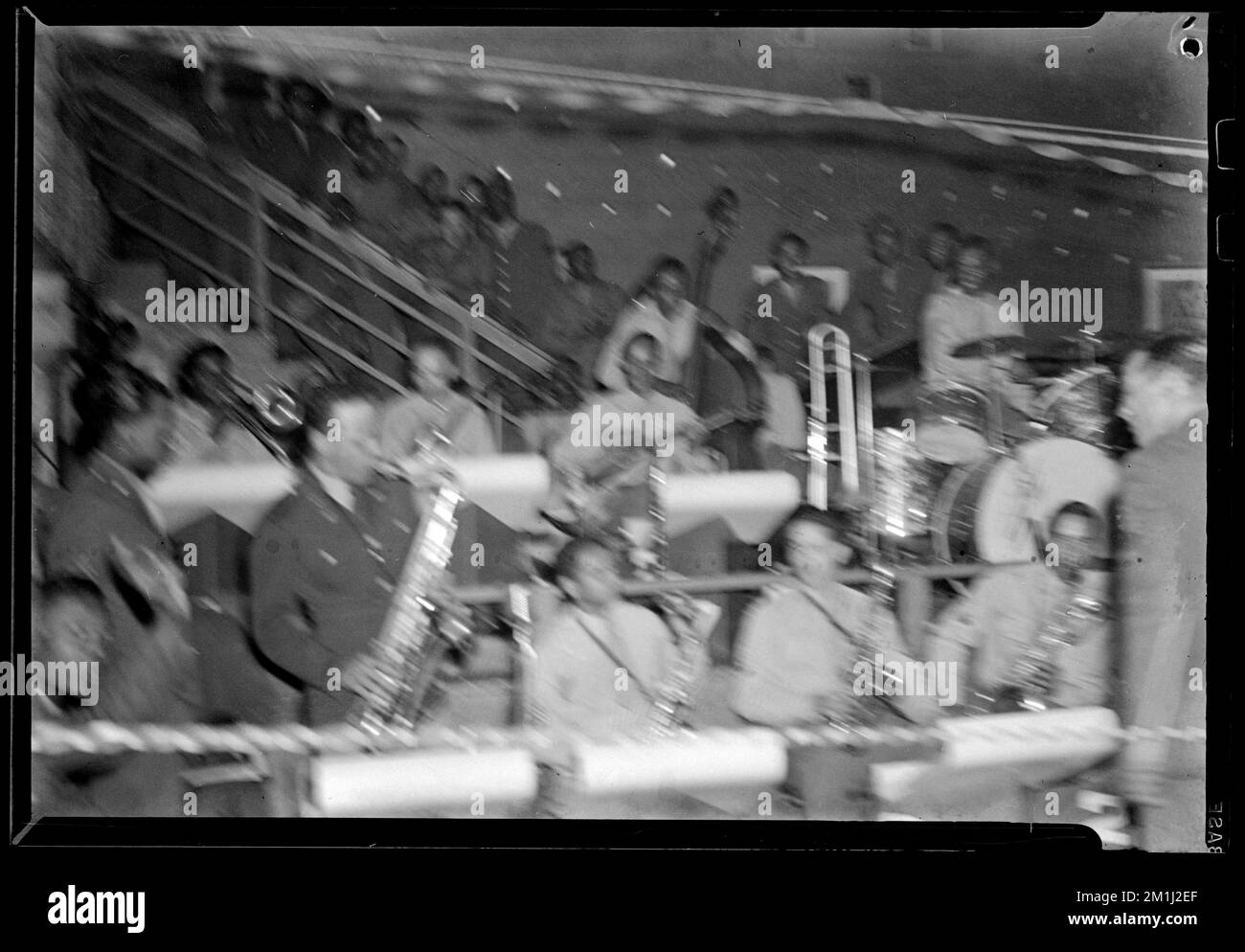 1944 Christmas dance at Fort Huachuca , Soldiers, Military bands ...