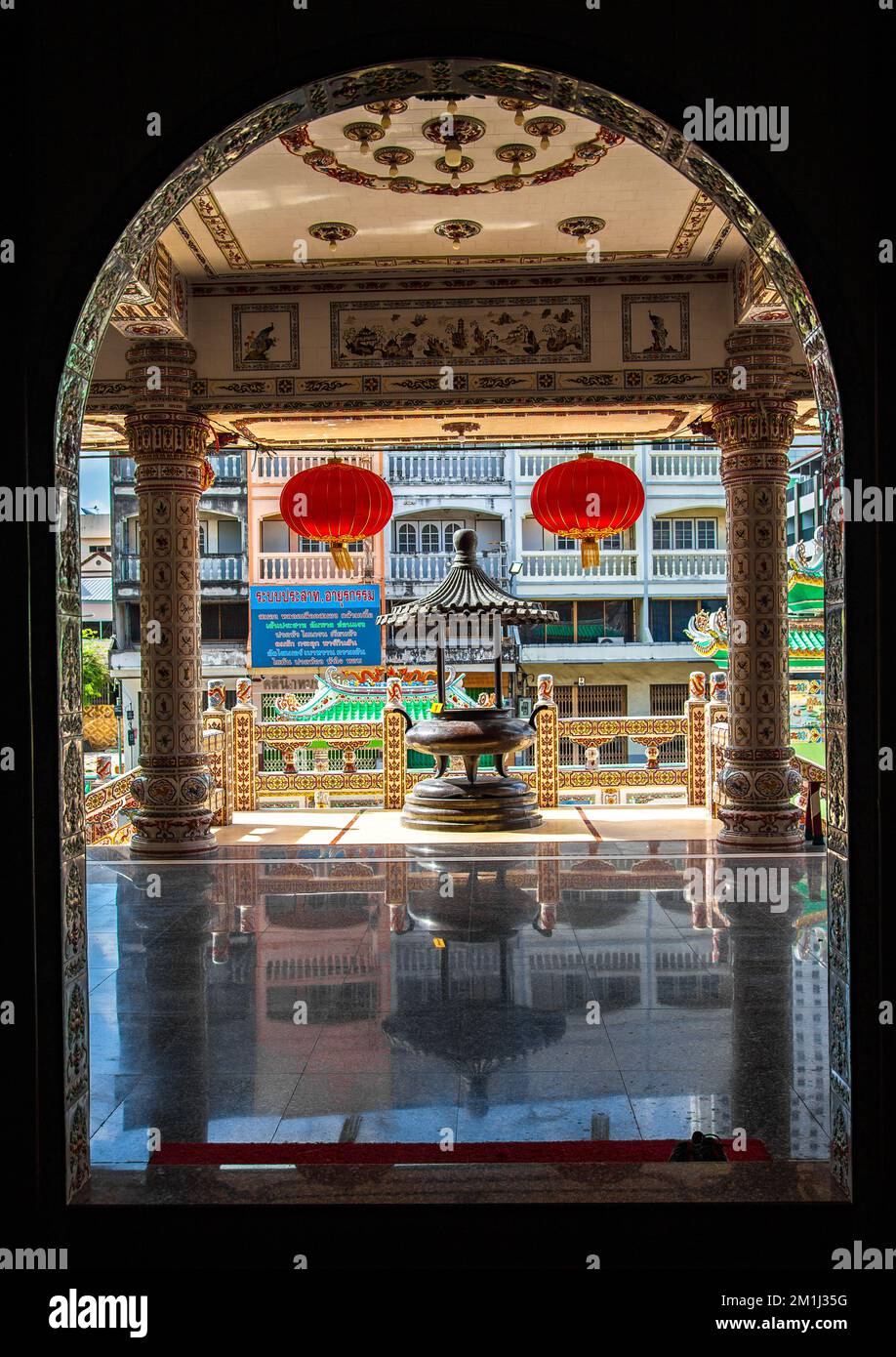 Wat Chue Chang chinese temple in Hat Yai, Songkhla, Thailand Stock Photo - Alamy