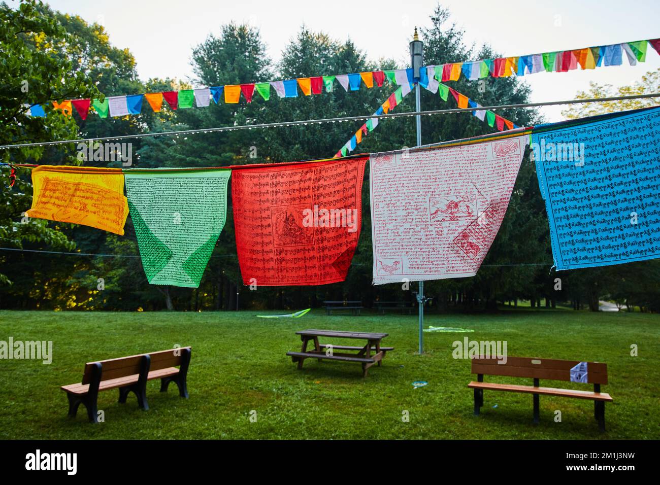 Colorful tibetan prayer flag tree hi-res stock photography and images ...