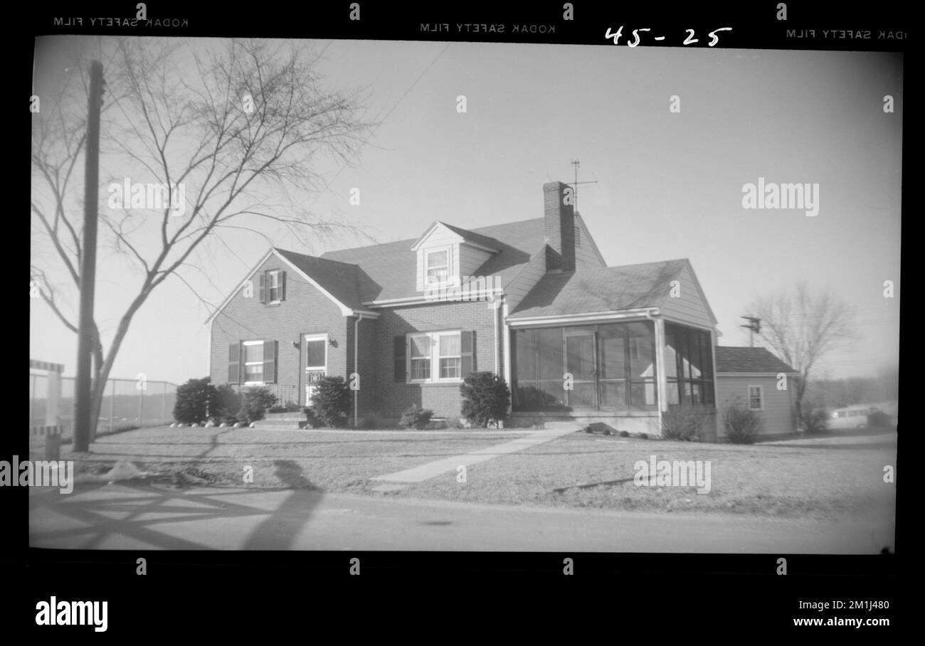 25 Carter St , Houses. Needham Building Collection Stock Photo - Alamy