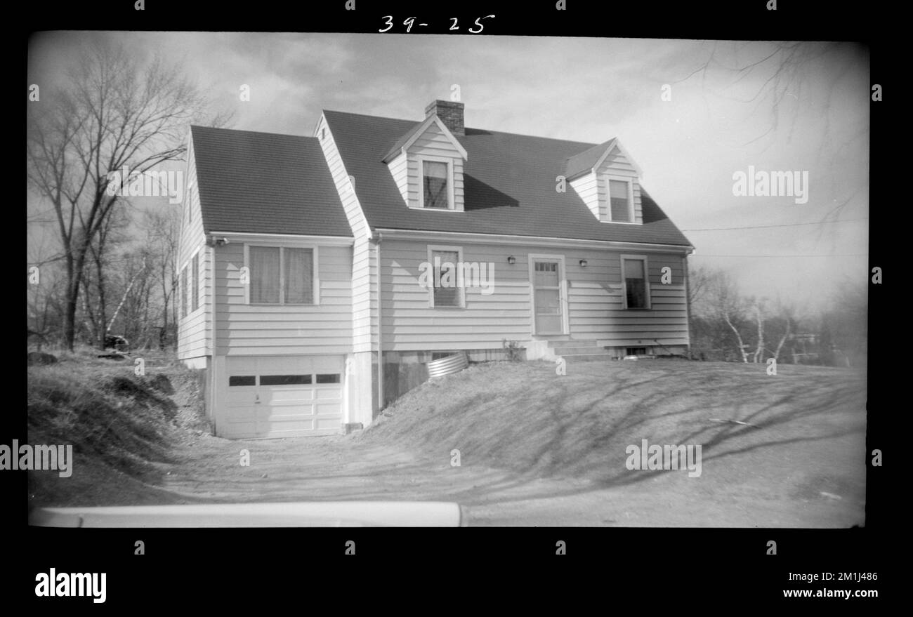 25 Burrill Lane , Houses. Needham Building Collection Stock Photo - Alamy