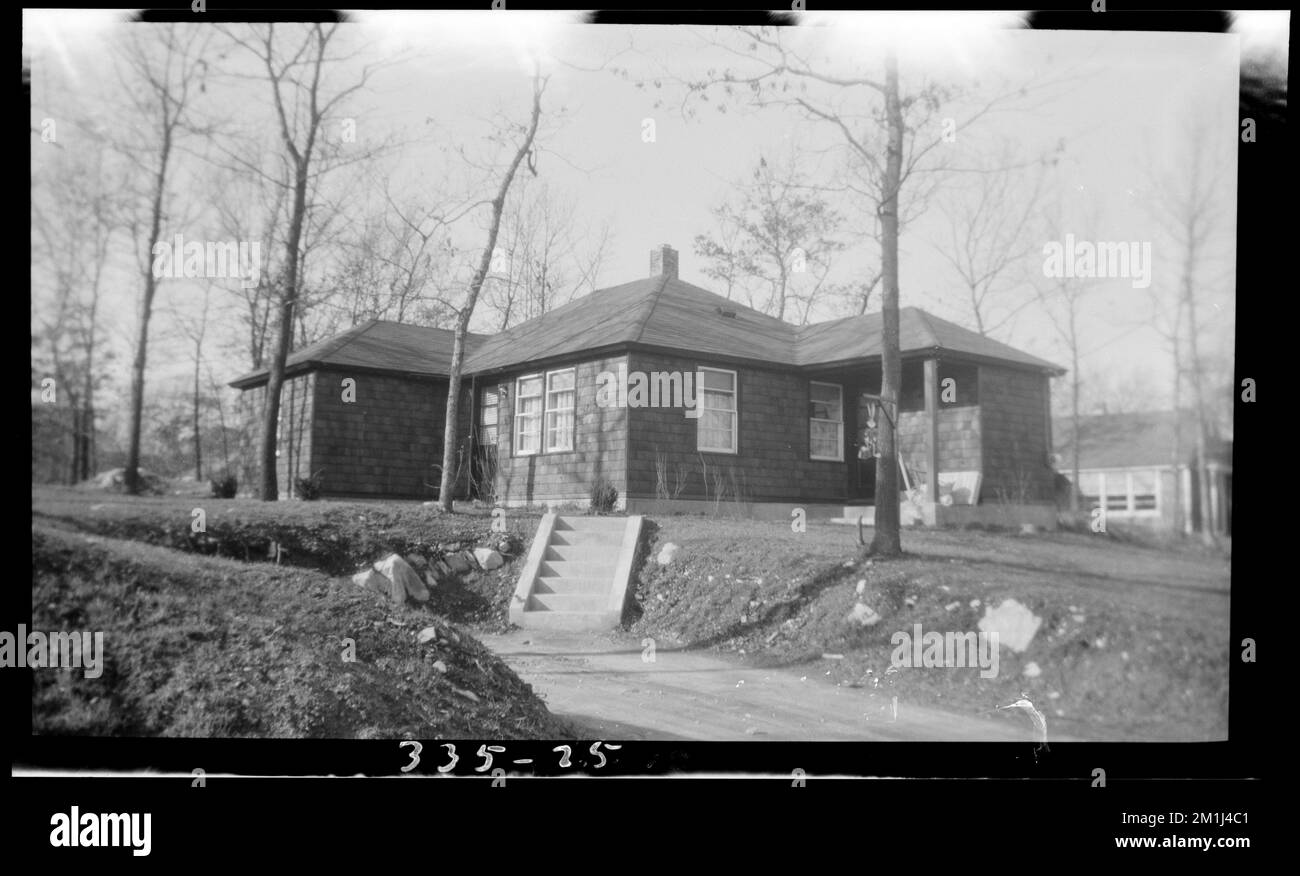 1920s england house construction hi-res stock photography and images ...