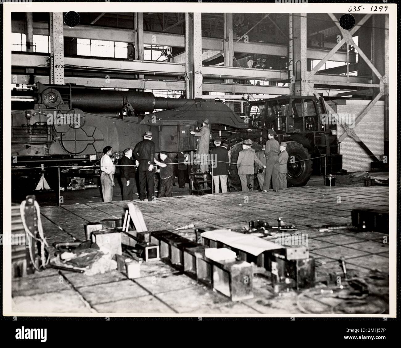 280 MM atomic cannon with carrier , Ordnance industry, Armories, Arms ...