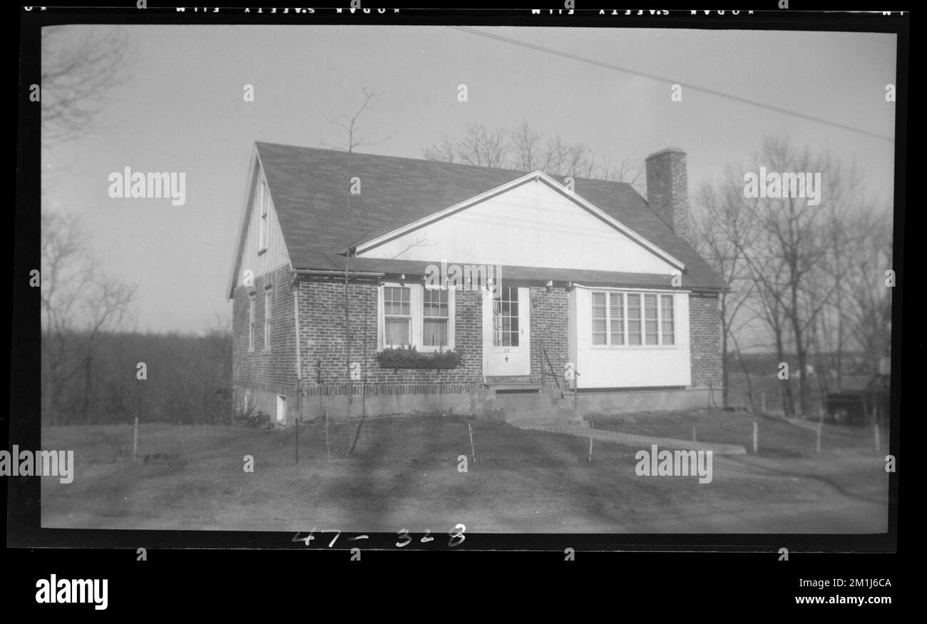 Building 328 Black and White Stock Photos & Images - Alamy