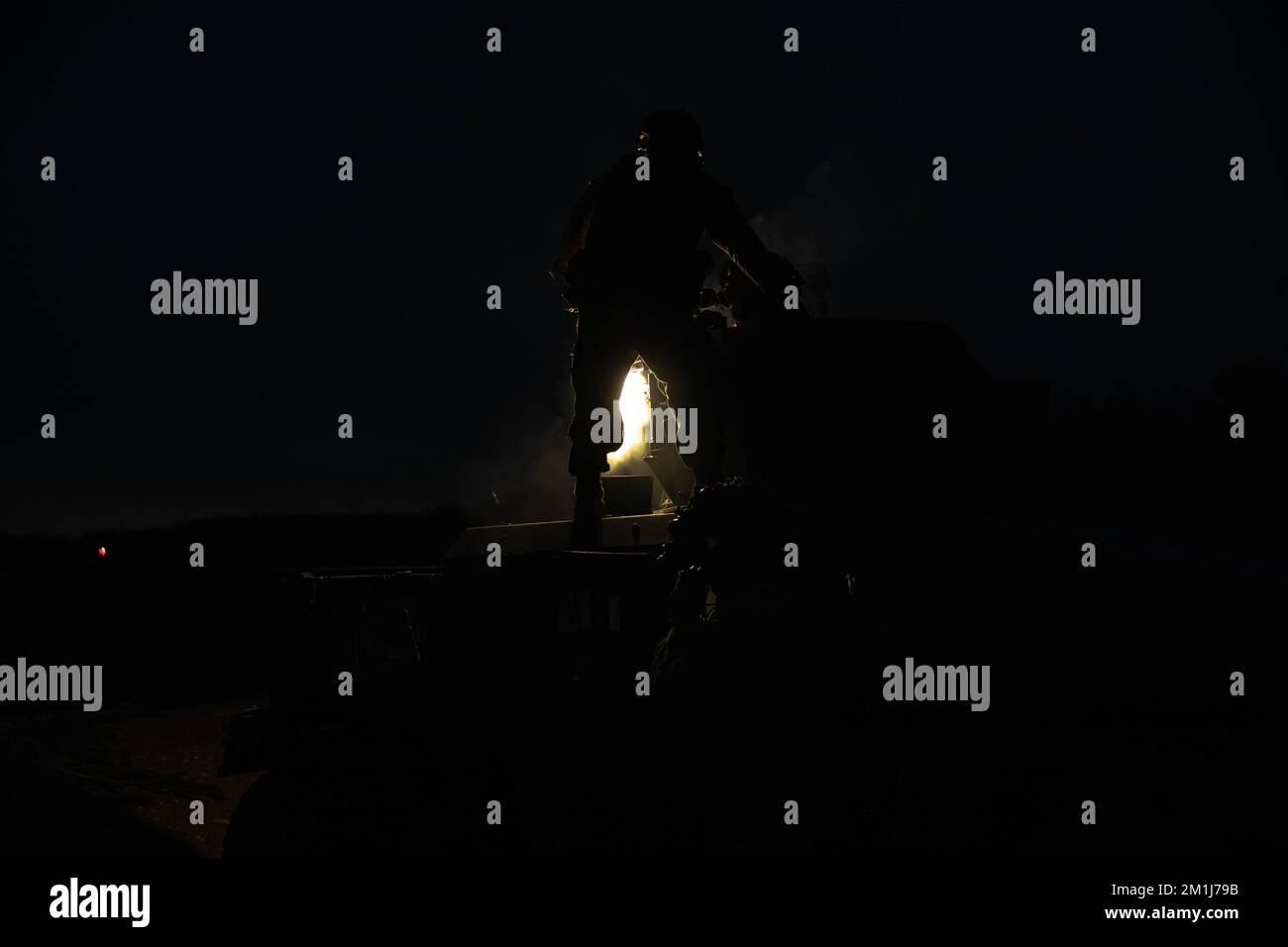 Soldiers assigned to the 1st Battalion, 26th Infantry Regiment, 2nd ...