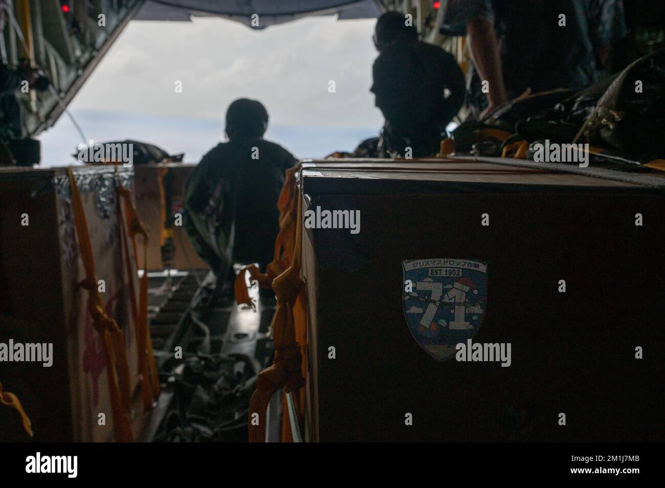 Japan Air Self-Defense Force Chief Master Sgt. Tatsuhiro Kurimoto and ...