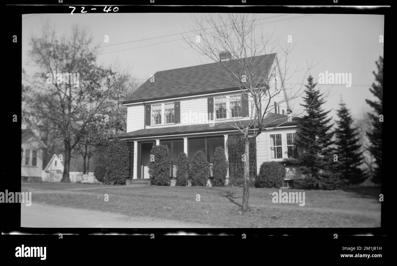 40 Coulton Park , Houses. Needham Building Collection Stock Photo - Alamy