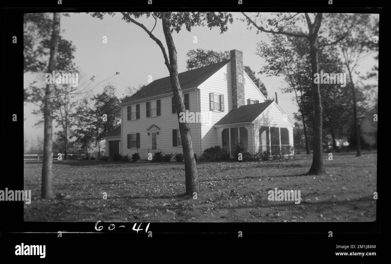 41 Clarke Circle , Houses. Needham Building Collection Stock Photo - Alamy