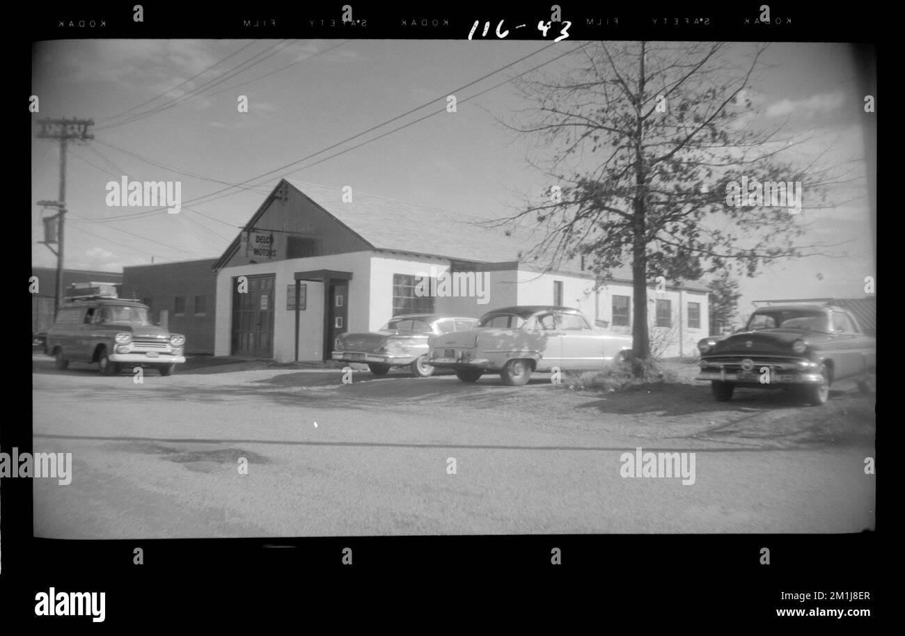 Automobile service stations Black and White Stock Photos & Images - Alamy