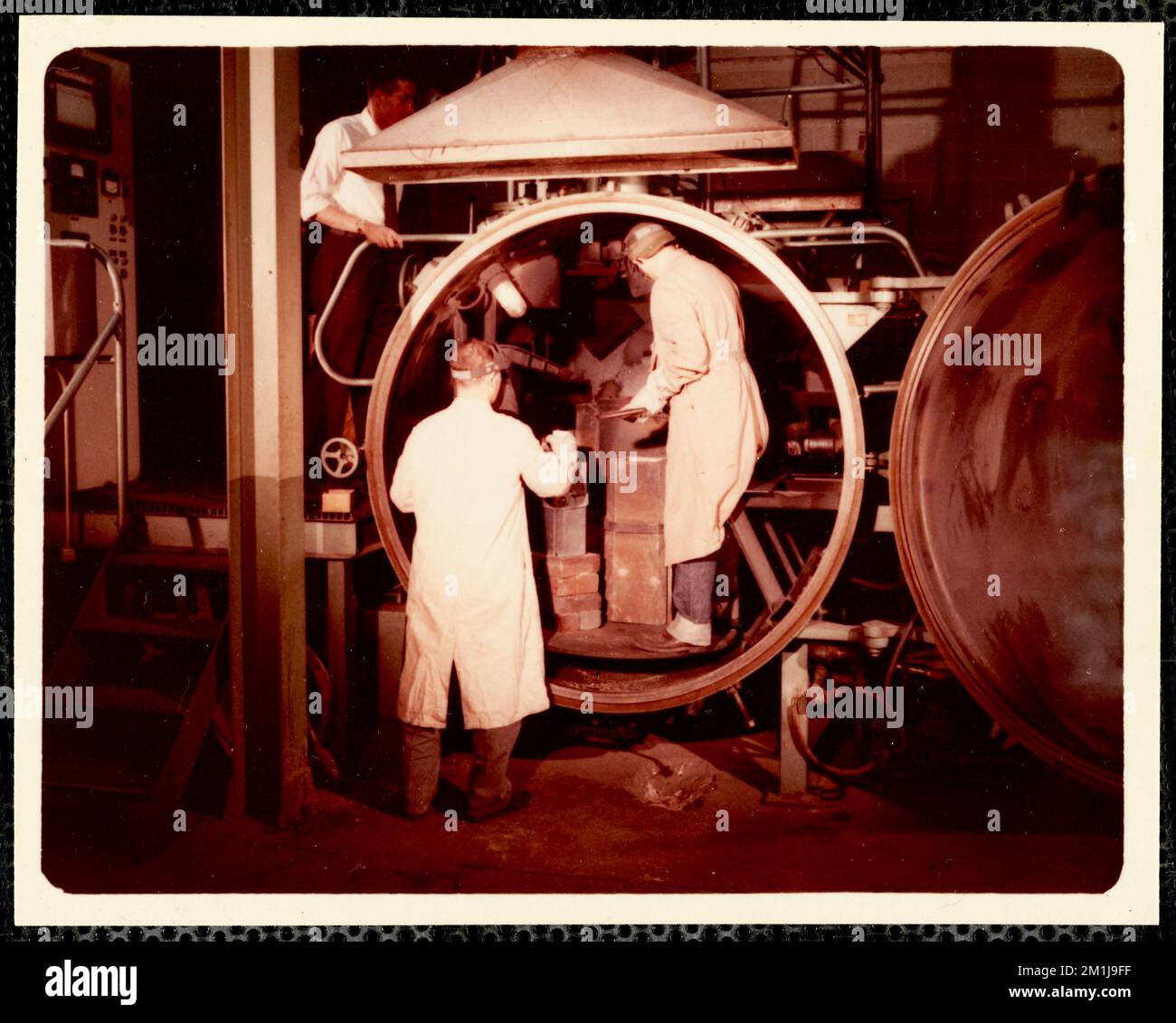 500 lb vacuum furnace , Armories, Ordnance industry, Furnaces ...