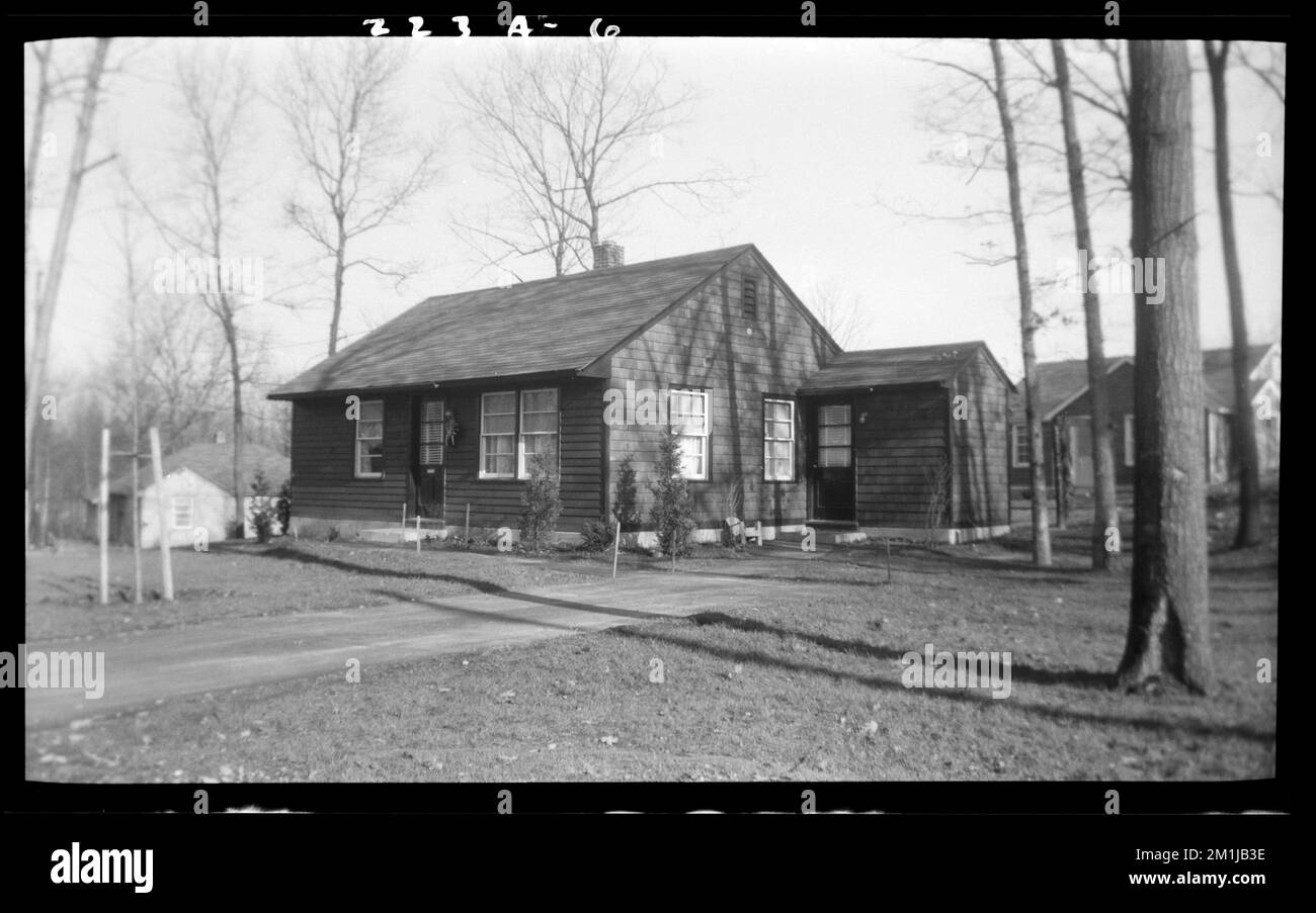 6 Murphy Rd , Houses. Needham Building Collection Stock Photo - Alamy